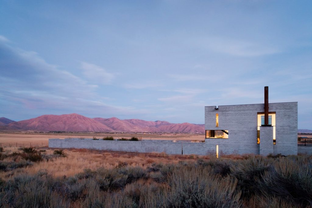 Laid Bare: 5 Stunning Projects Built Using Concrete Blocks - Architizer ...