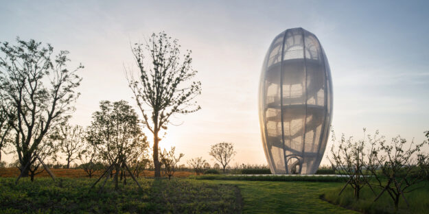 Semiotics in Architecture: 7 Case Studies by Hadid, Libeskind, Nouvel ...