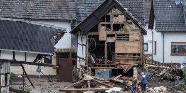 What Can Architecture Do in Post-Disaster Recovery?