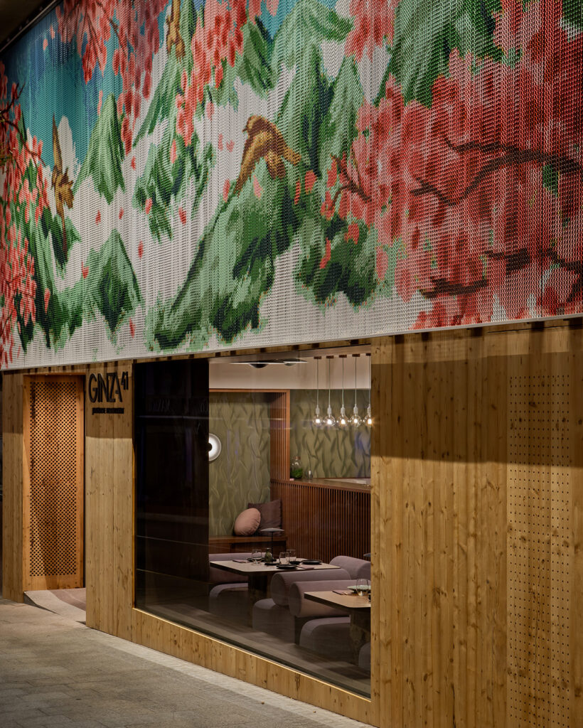 Façade as Canvas: Kriskadecor’s Image-Driven Chain System - Architizer ...