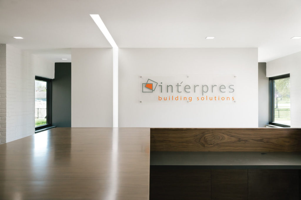 A Landmark Transformed: Adaptable Lighting Design Revitalizes Iconic ...