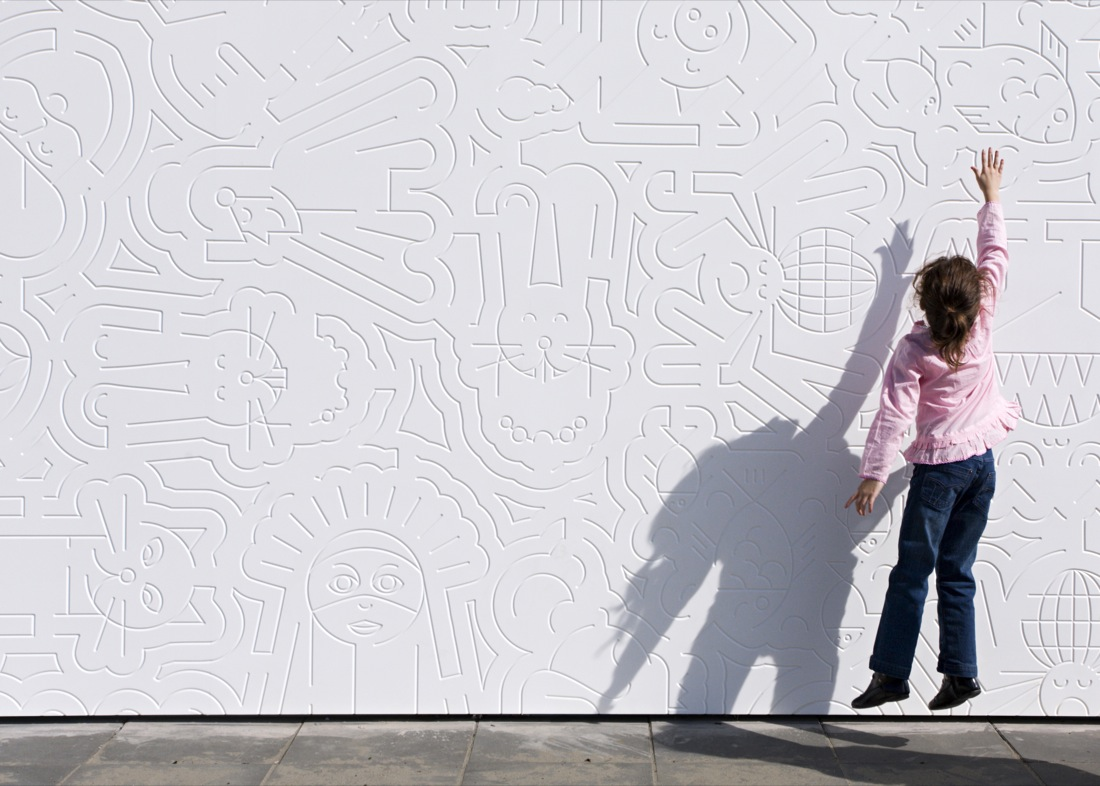 On the Surface: 5 Strikingly Detailed, Solid Surface Façades