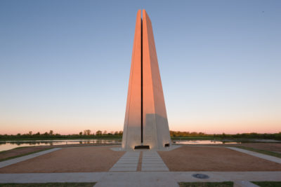 The Absence of Presence: Powerfully Sculptural Memorials That Speak ...