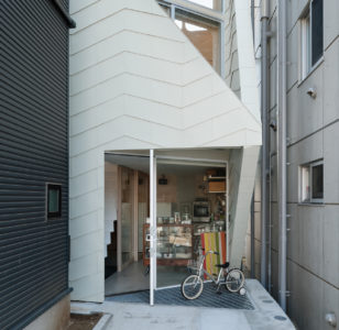 Tiny Timber: 6 Small-Scale Retail Designs With Beautiful Wooden ...